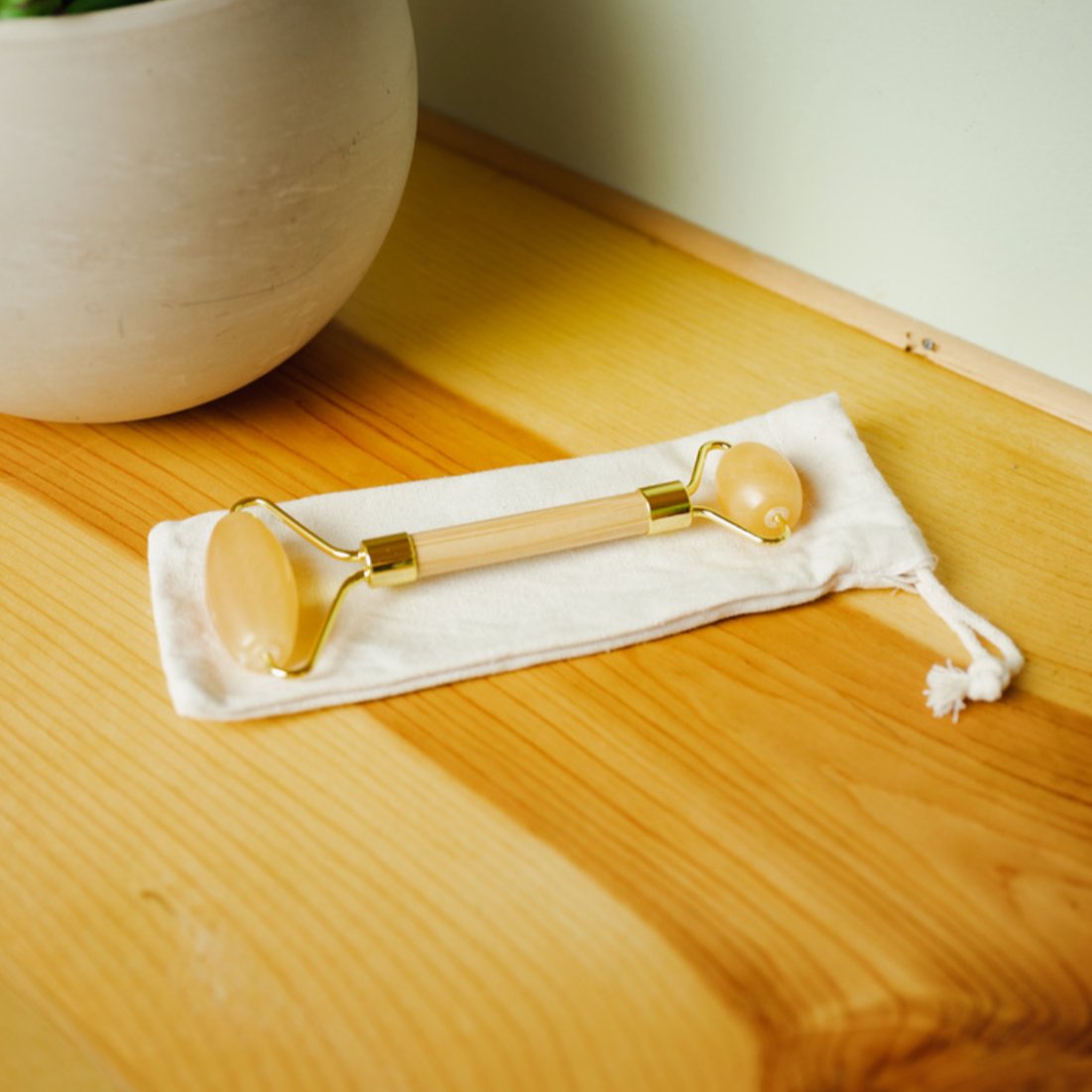 Bamboo Facial Roller | Bamboo Switch®